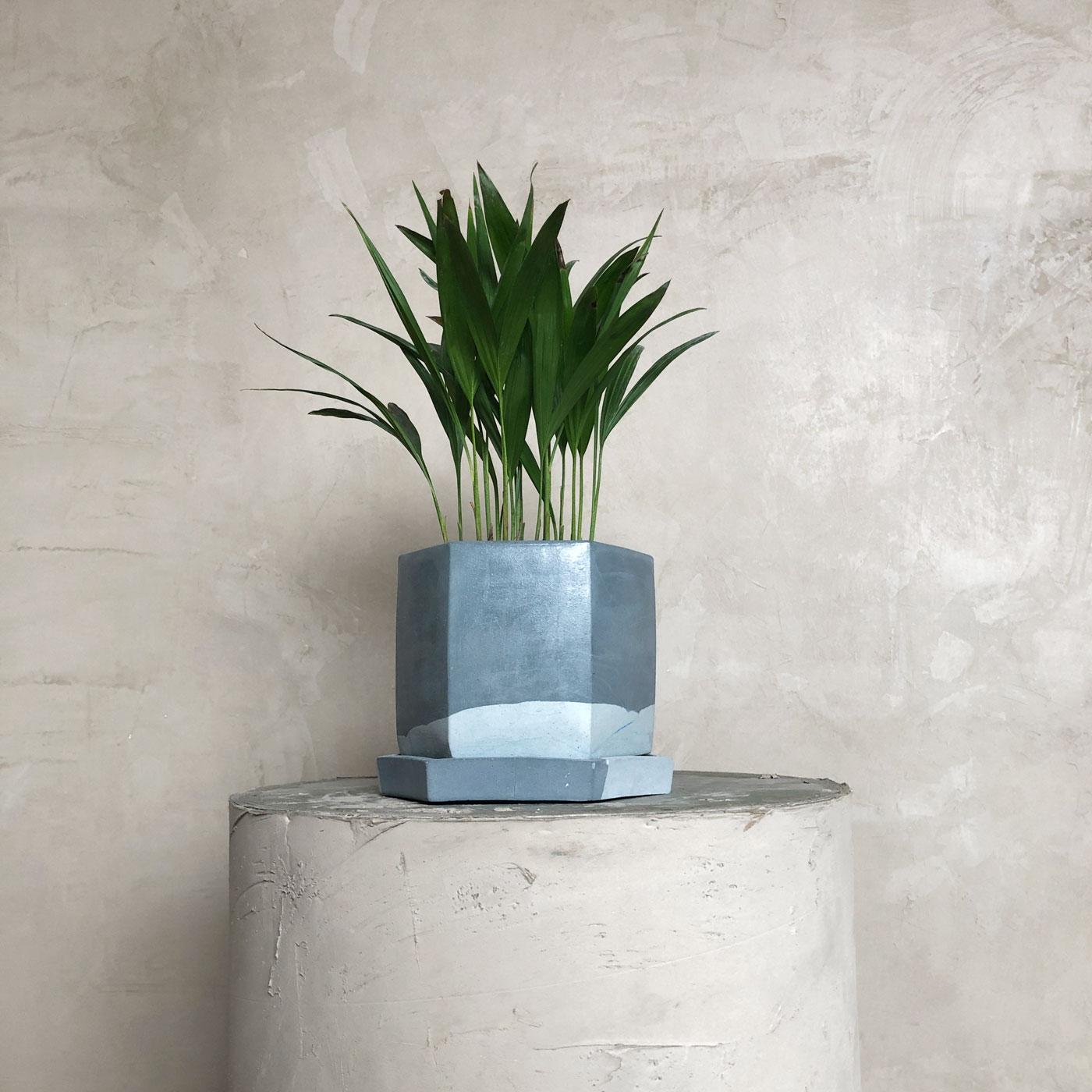 Maceta hexagonal VOLANS - Mezcla